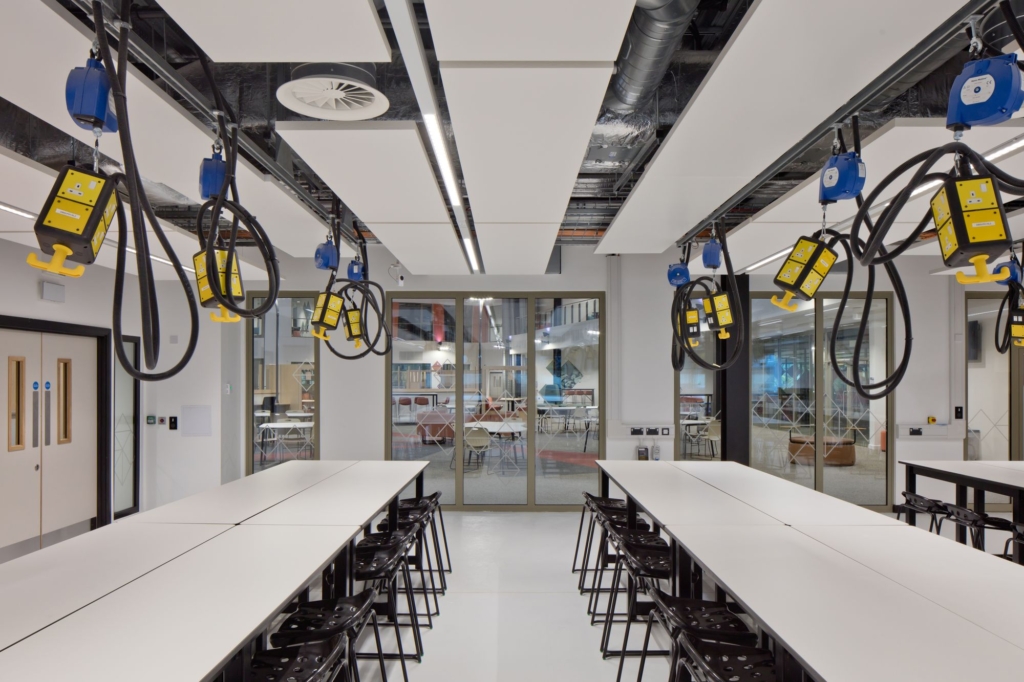 Newcastle University - The Stephenson Building - Education Snapshots