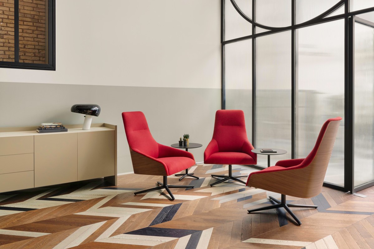 Alya Executive - Education Snapshots