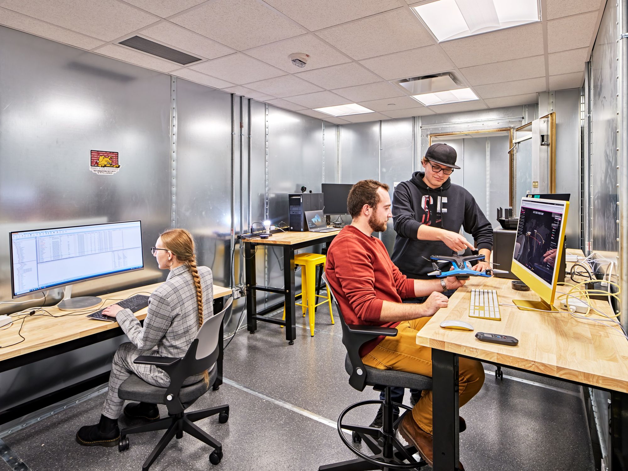 Ferris State University - Center for Virtual Learning - Education Snapshots