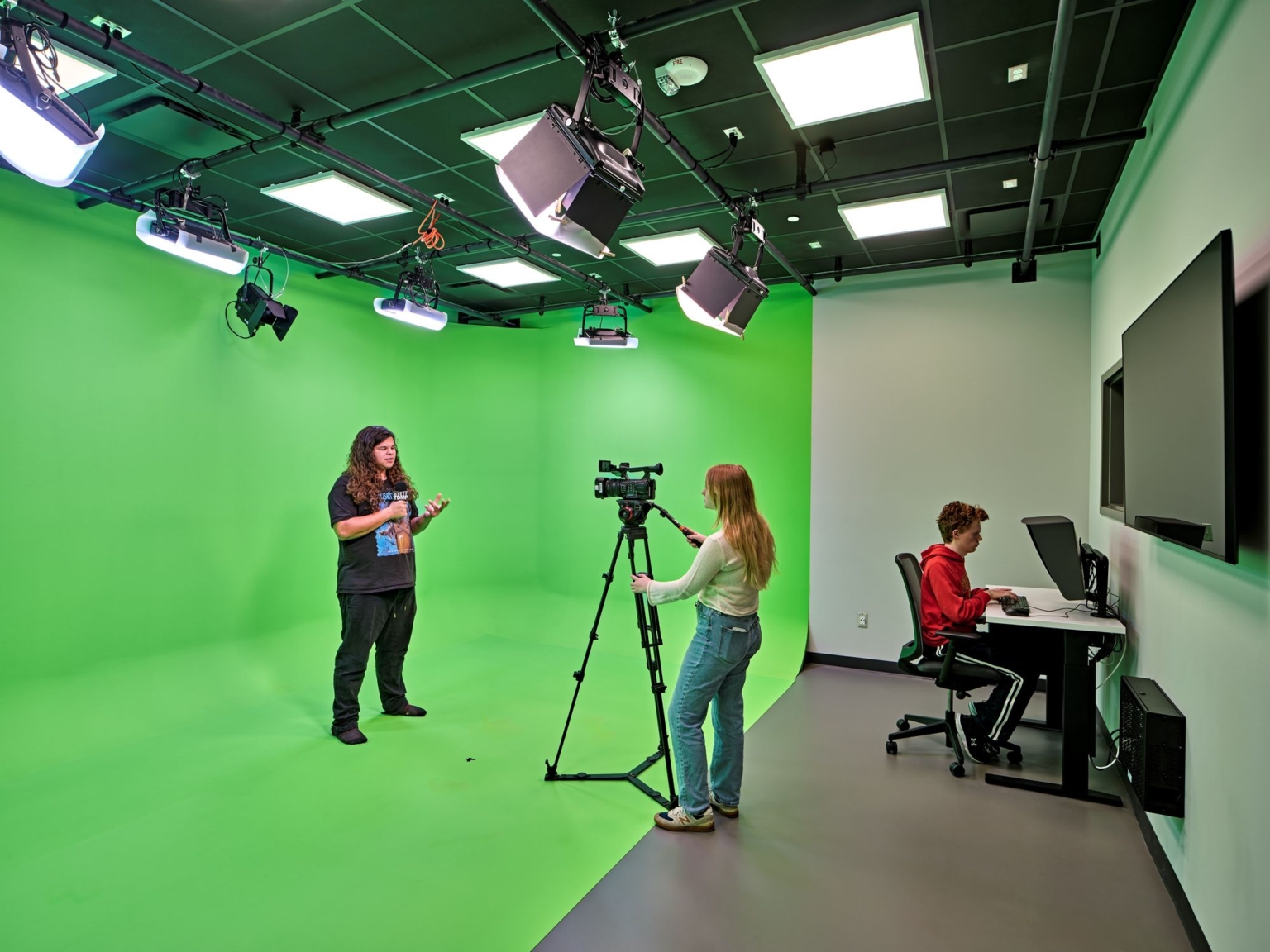 Ferris State University - Center for Virtual Learning - Education Snapshots