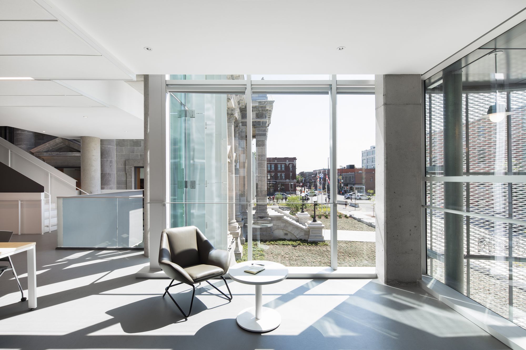 Maisonneuve Library - Education Snapshots