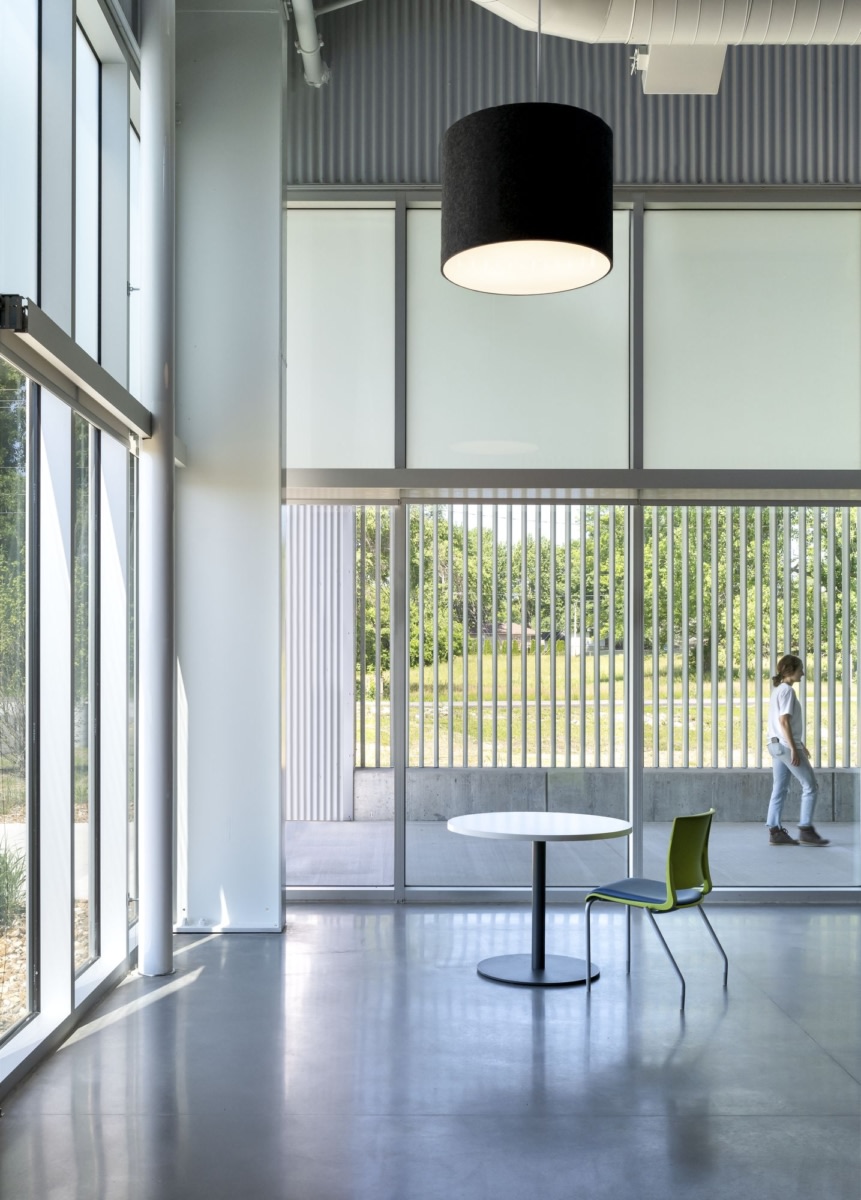 Metropolitan Community College (MCC) - Blue River East Building ...