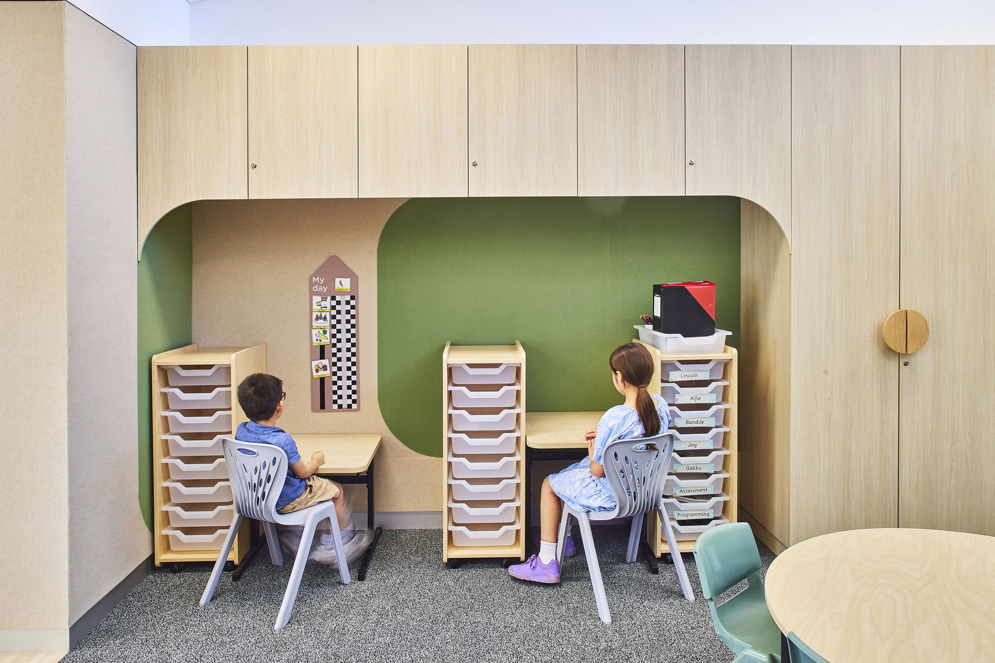Vern Barnett School - Education Snapshots