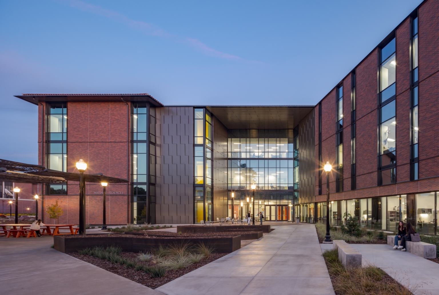 Sacramento City College - Natural Sciences Building - Education Snapshots