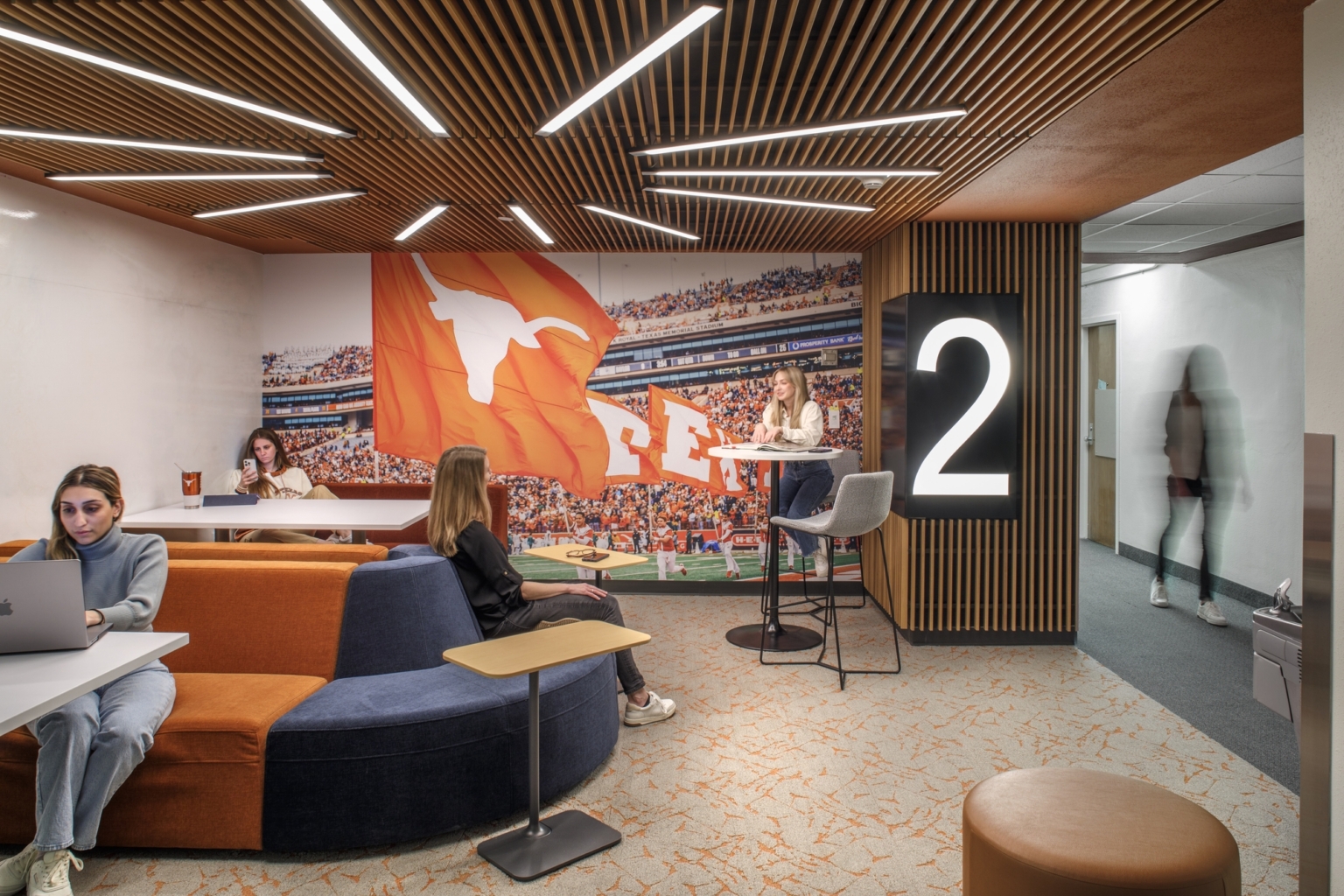 University of Texas at Austin - Kinsolving Dormitory Student Lounges ...