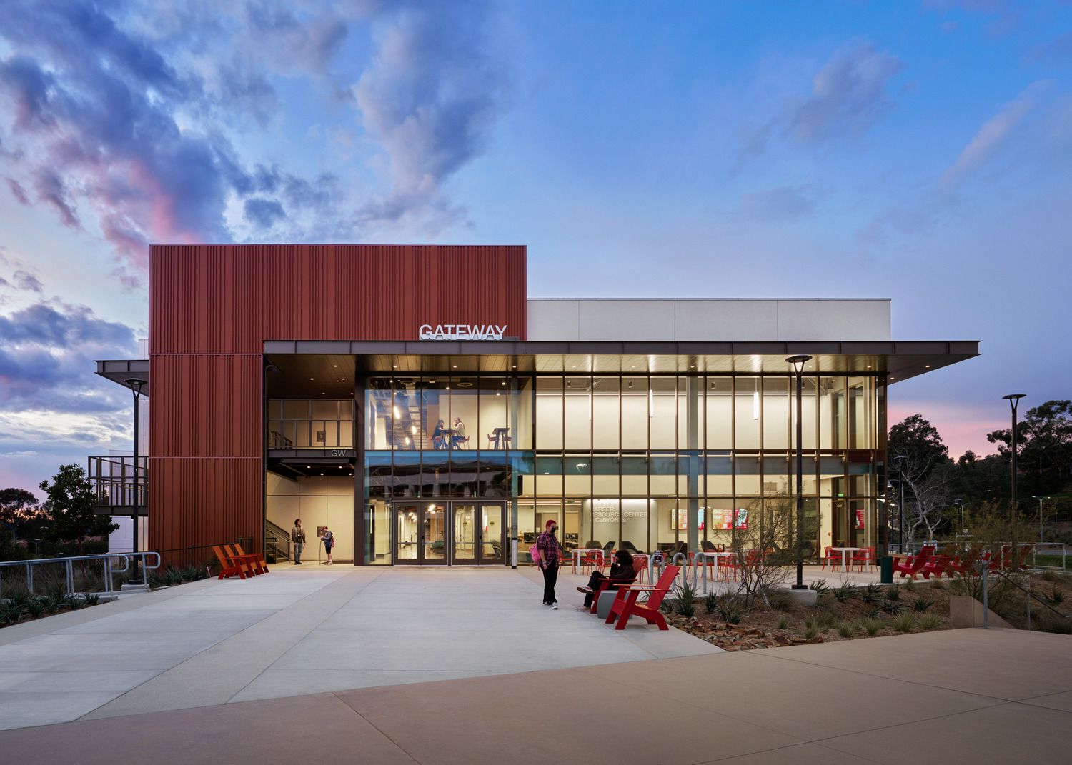 Saddleback College - Gateway Building - Education Snapshots