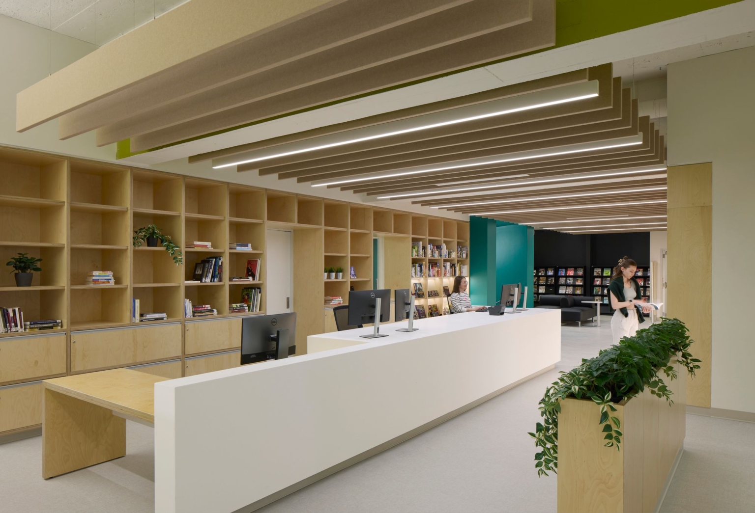 Saint-Jean-sur-Richelieu College Library - Education Snapshots