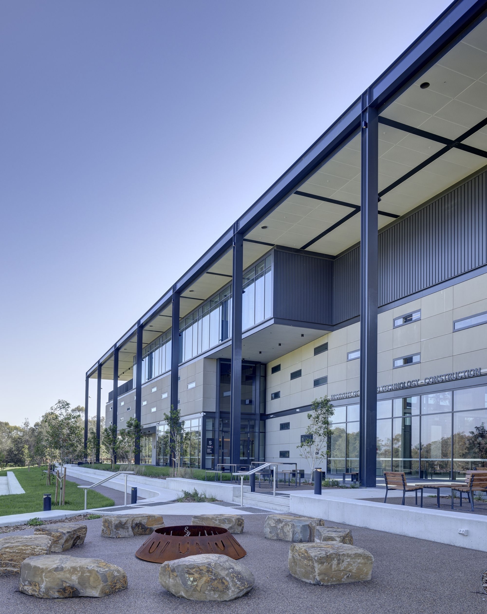 TAFE NSW Institute of Applied Technology - Construction - Education ...