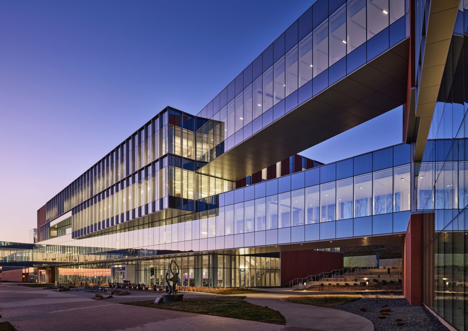 Des Moines University - Medicine and Health Sciences Campus - Education ...