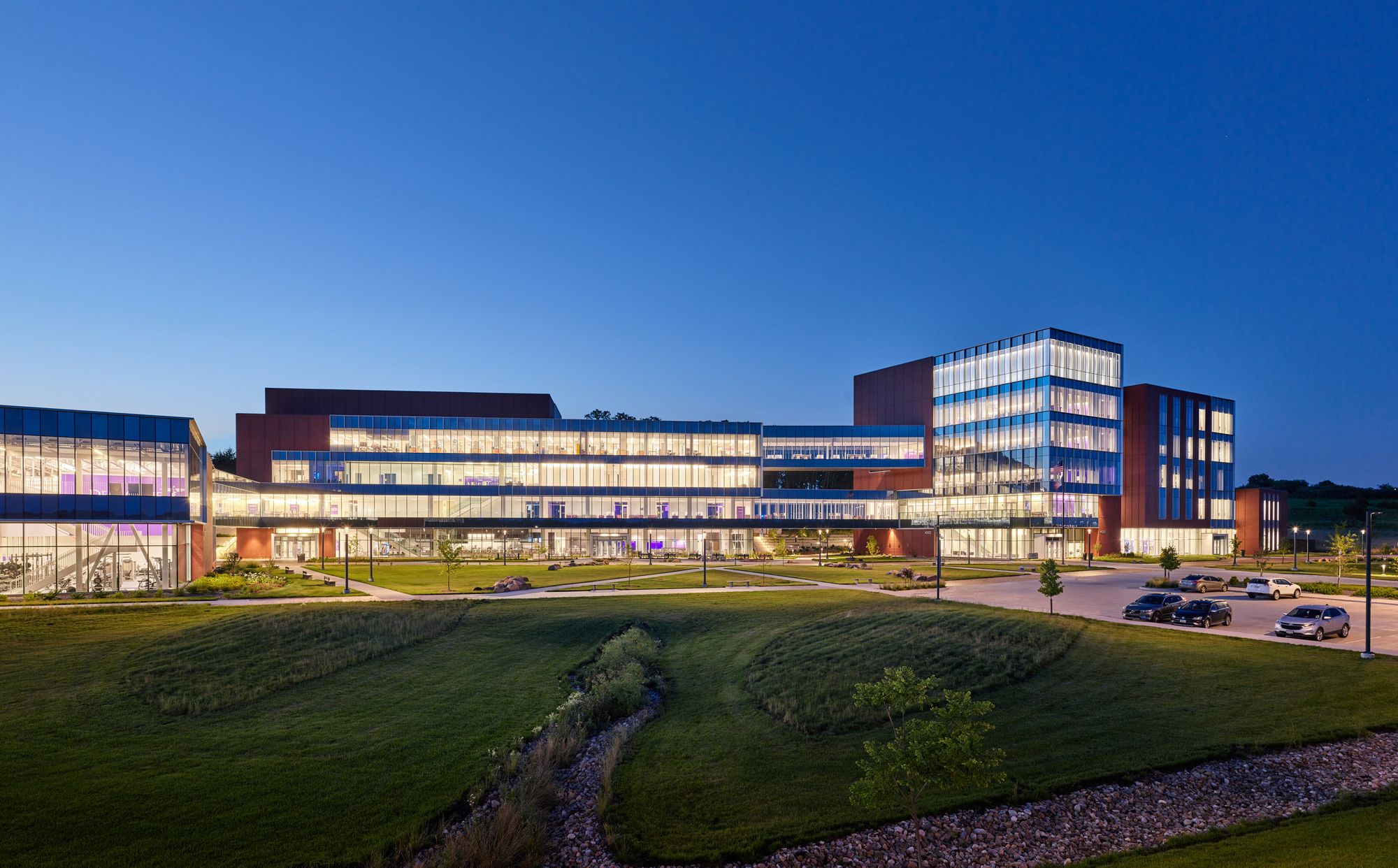 Des Moines University - Medicine and Health Sciences Campus - Education ...