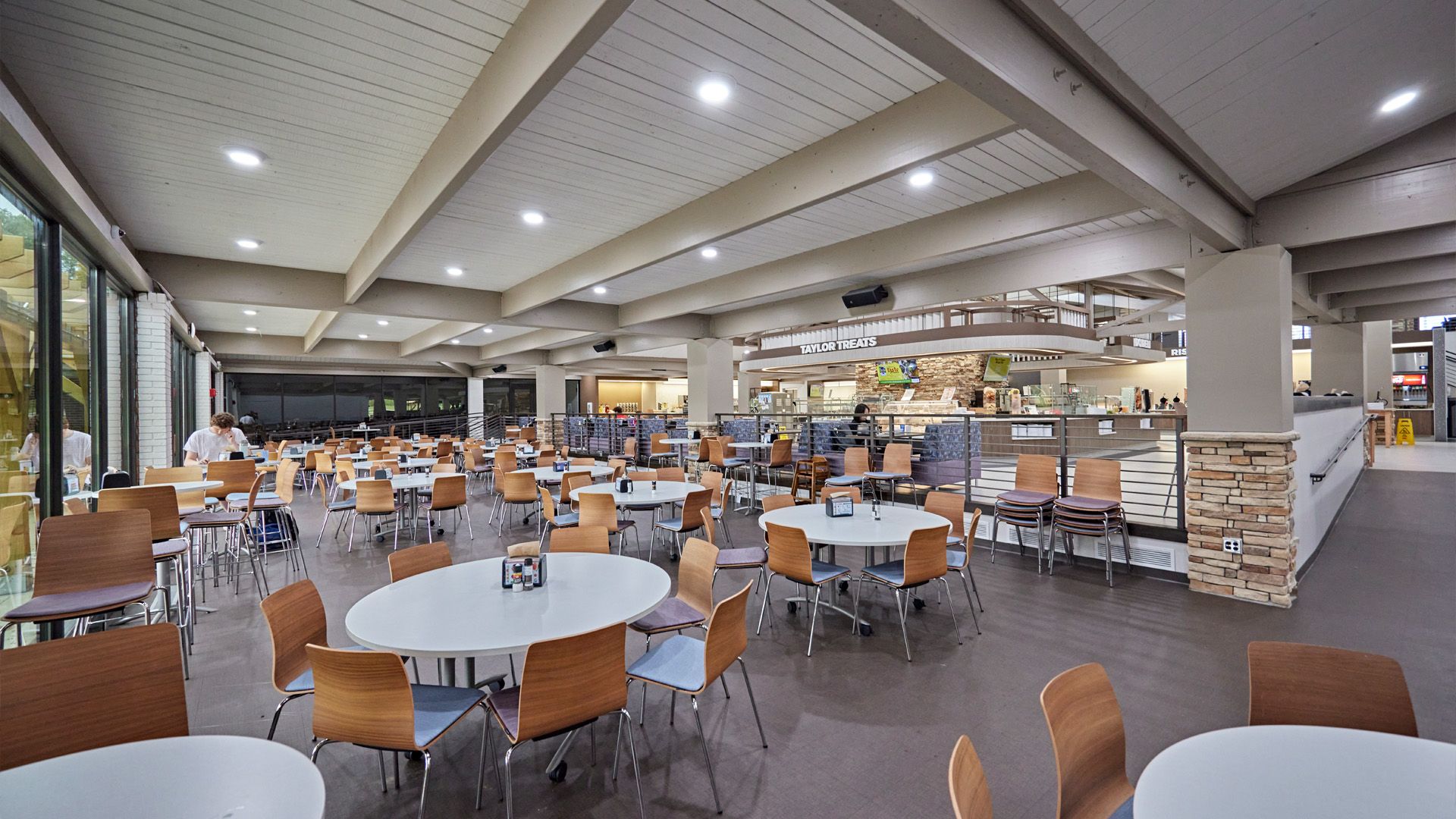 Taylor University - Hodson Dining - Education Snapshots