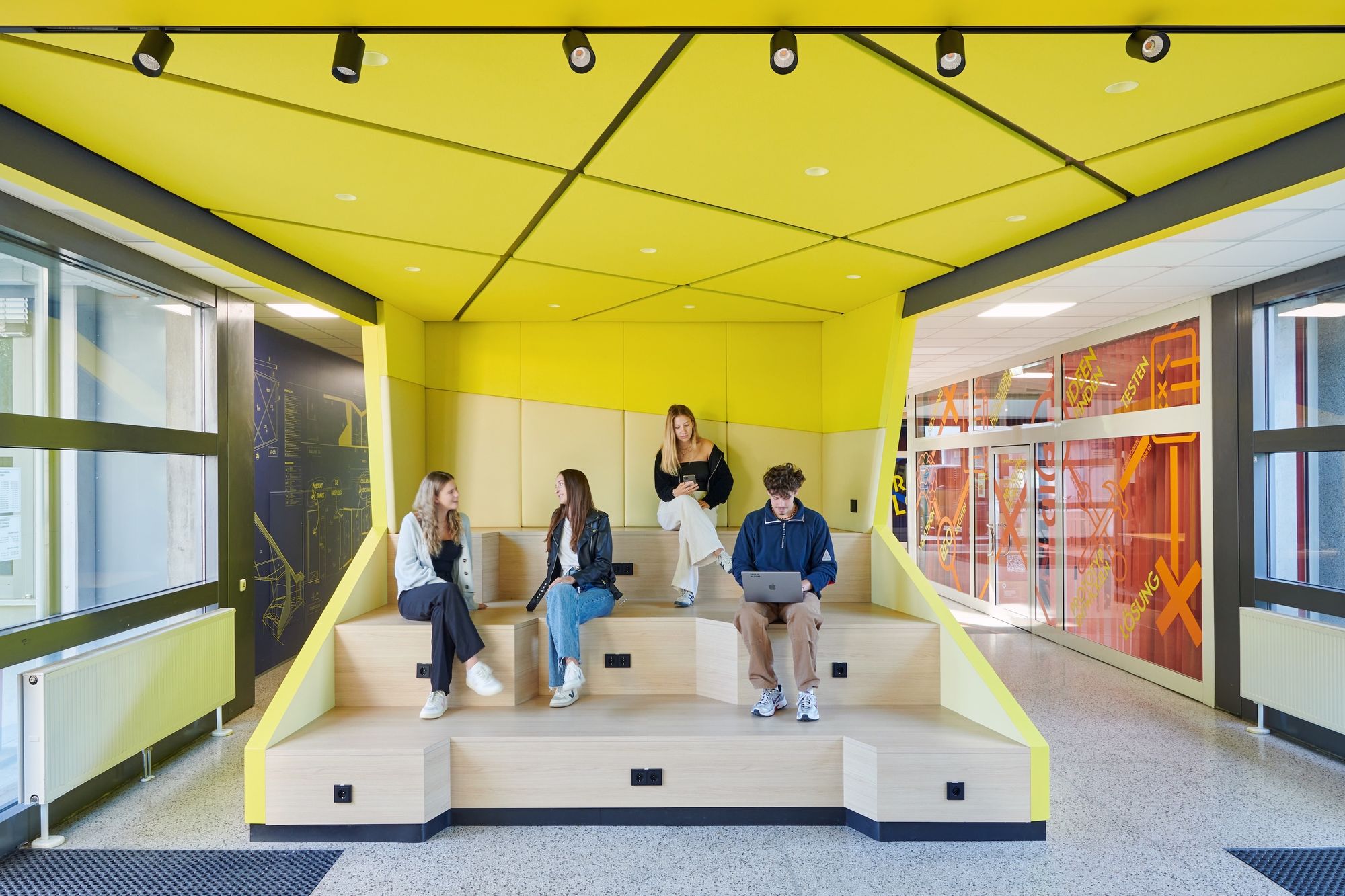 Johannes Kepler University - Raiffeisen Innovation Center - Education ...