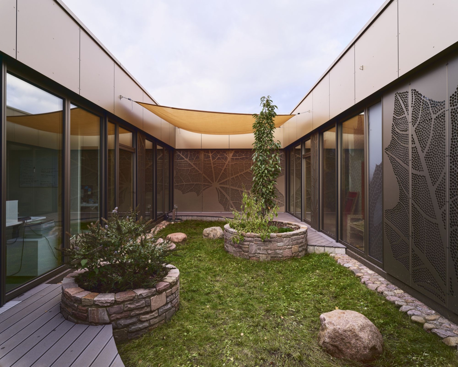 KITA Building on Alfred-Randt-Str. - Education Snapshots