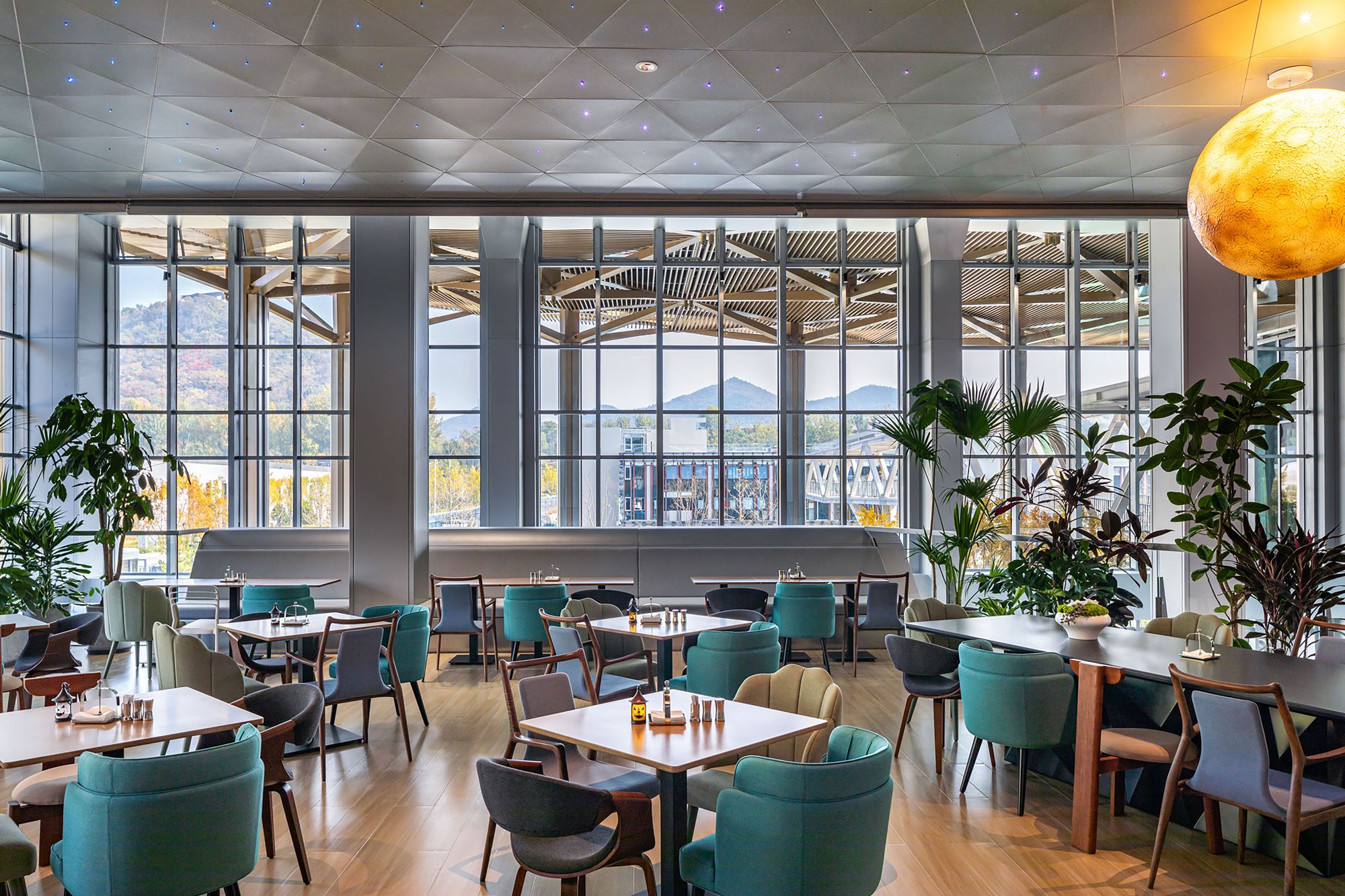 Deloitte University Asia Pacific China - Education Snapshots