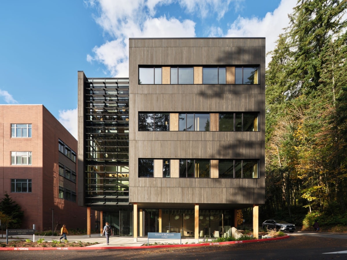 Western Washington University - Kaiser Borsari Hall - Education Snapshots