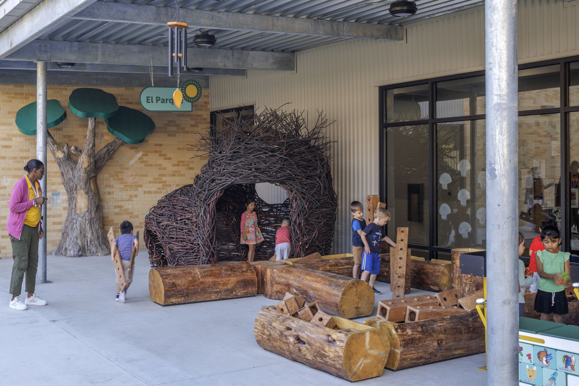 Del Valle Central Child Development Center - Education Snapshots