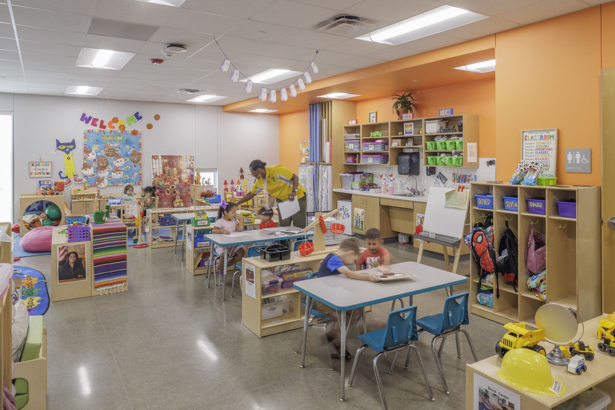 Del Valle Central Child Development Center - Education Snapshots