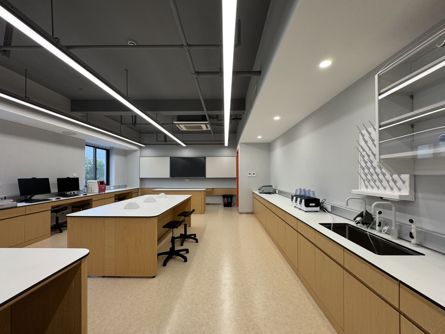 Shanghai High School International Division - Creative Center ...