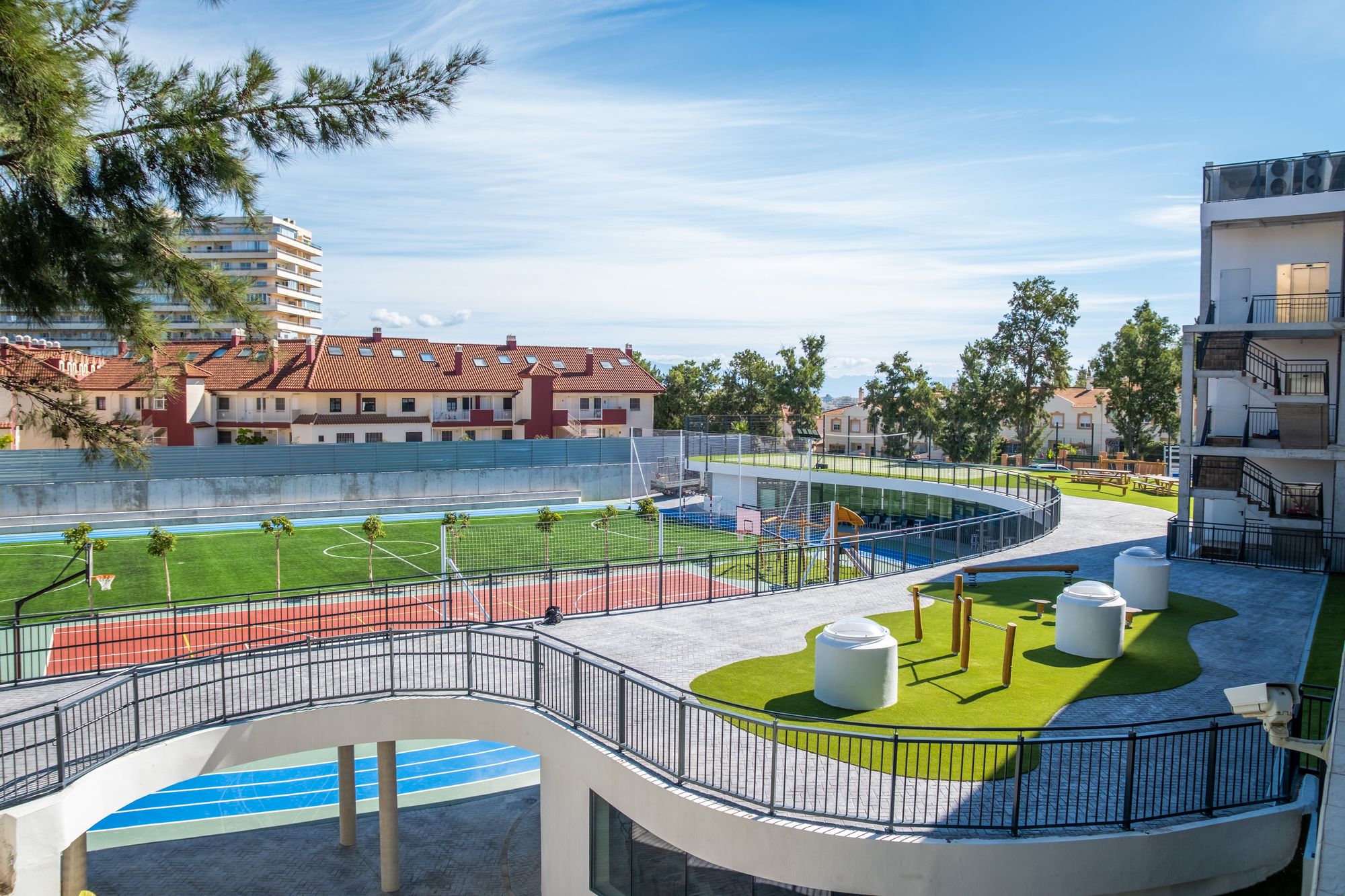 Colegio Internacional de Torrequebrada PLAZA - Education Snapshots