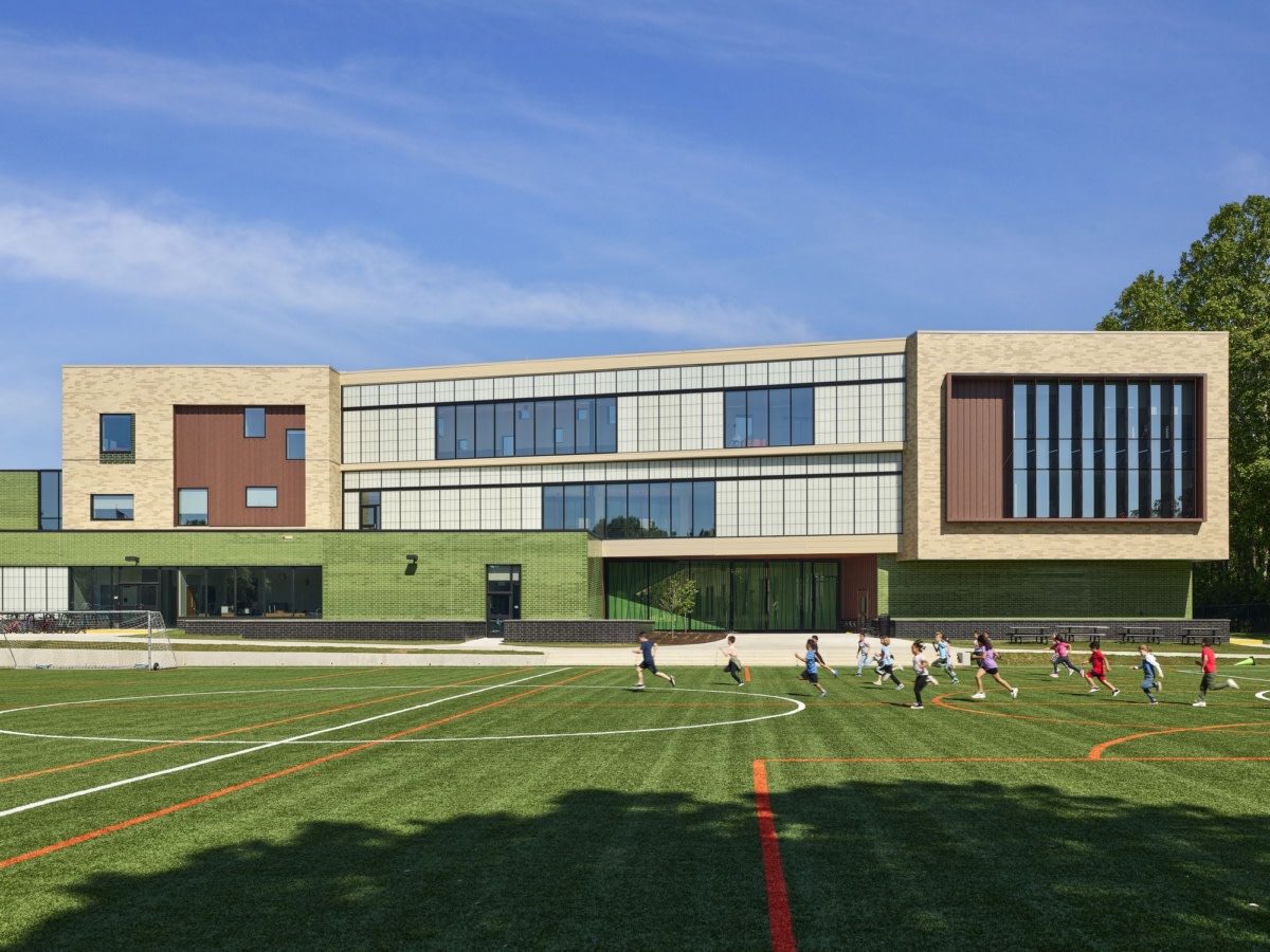 Douglas MacArthur Elementary School - Education Snapshots